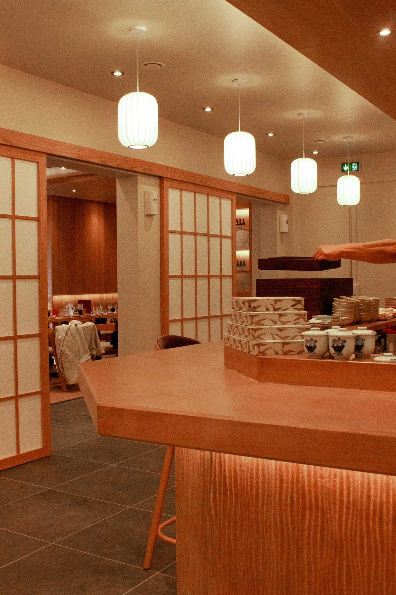 ZEN | Réservez votre table dans notre Izakaya